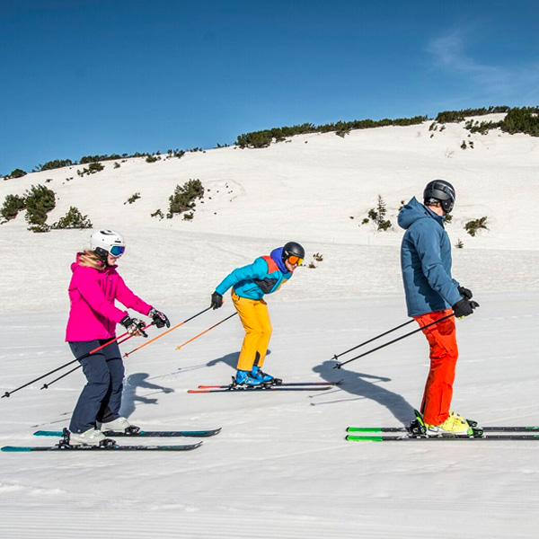 Ski & Snowboard Rentals - Leisure Time Southbury